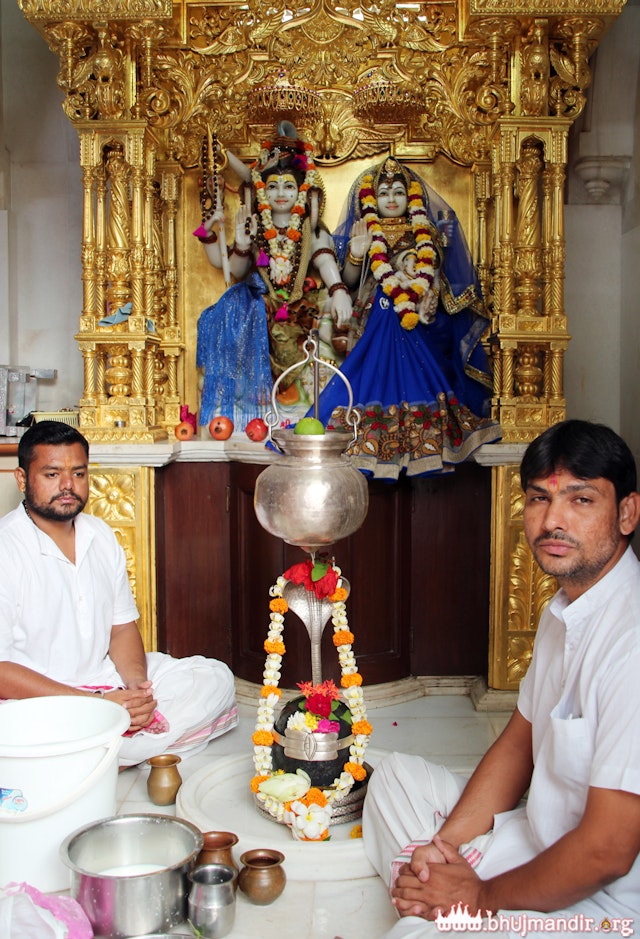 Daily Darshan | swaminarayan.faith