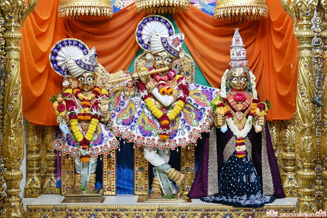 Daily Darshan | Shree Swaminarayan Mandir Bhuj