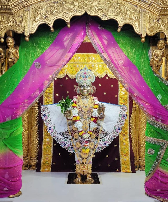 Daily Darshan | swaminarayan.faith